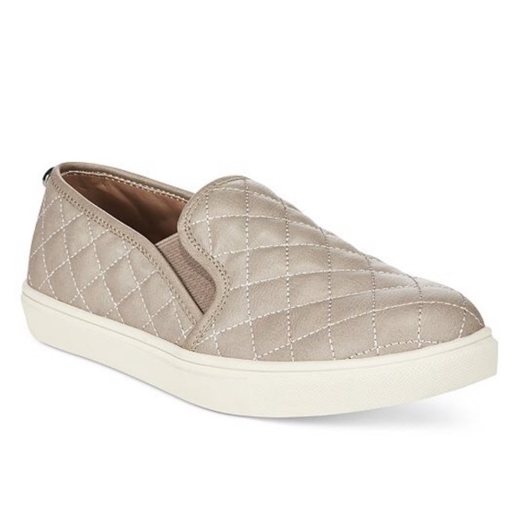 Steve Madden | Shoes | Steve Madden Zaander Platform Slip On Shoe Size ...